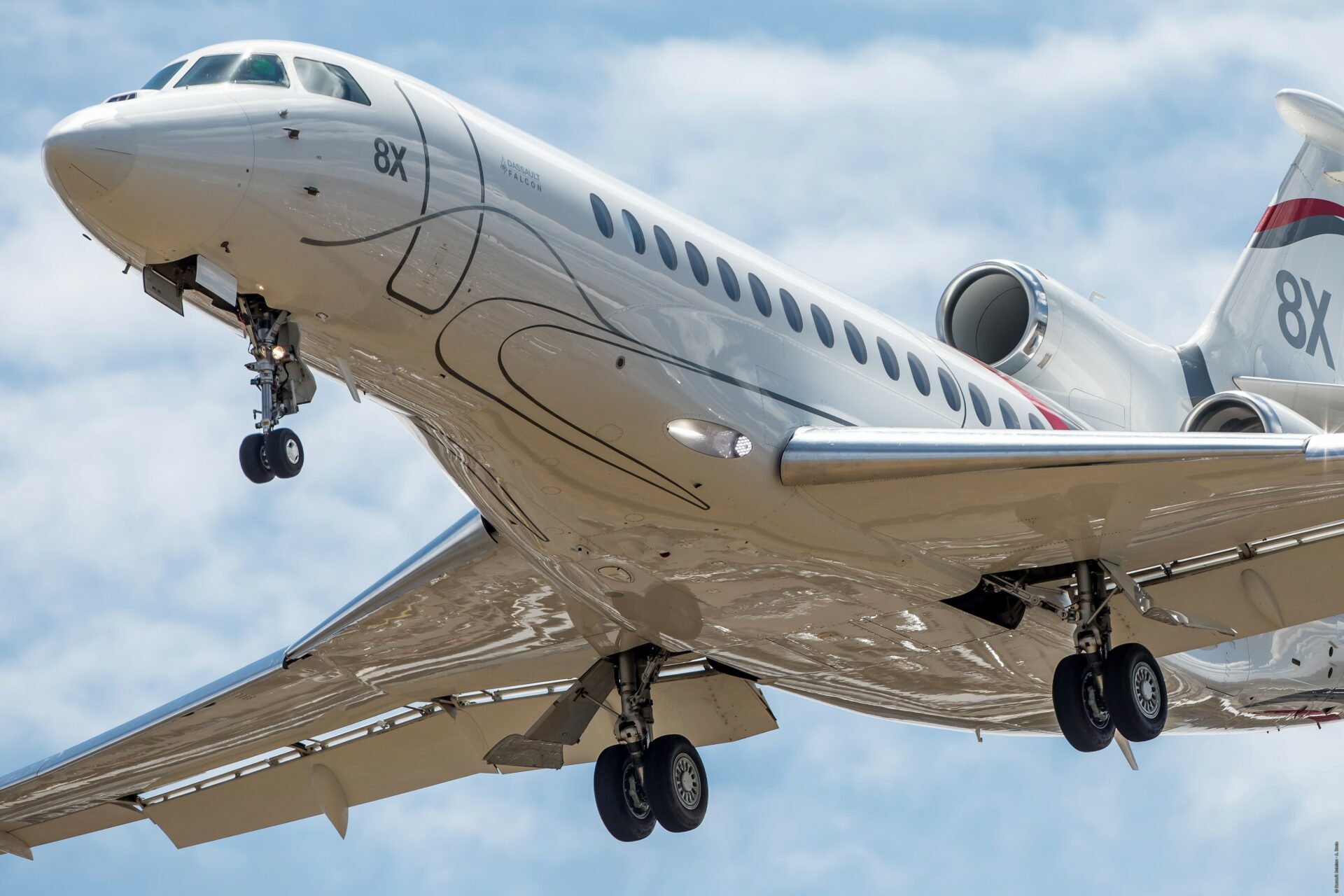 Dassault’s Falcon 8X to Make First Appearance at Singapore Airshow ...