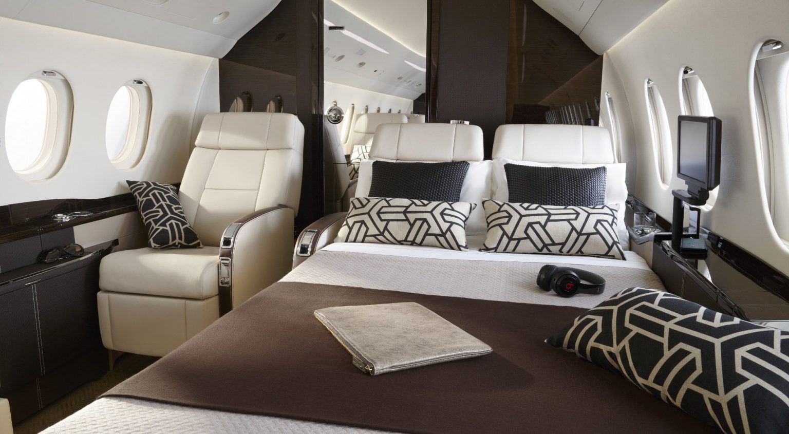 Falcon 2000LXS - Dassault Falcon