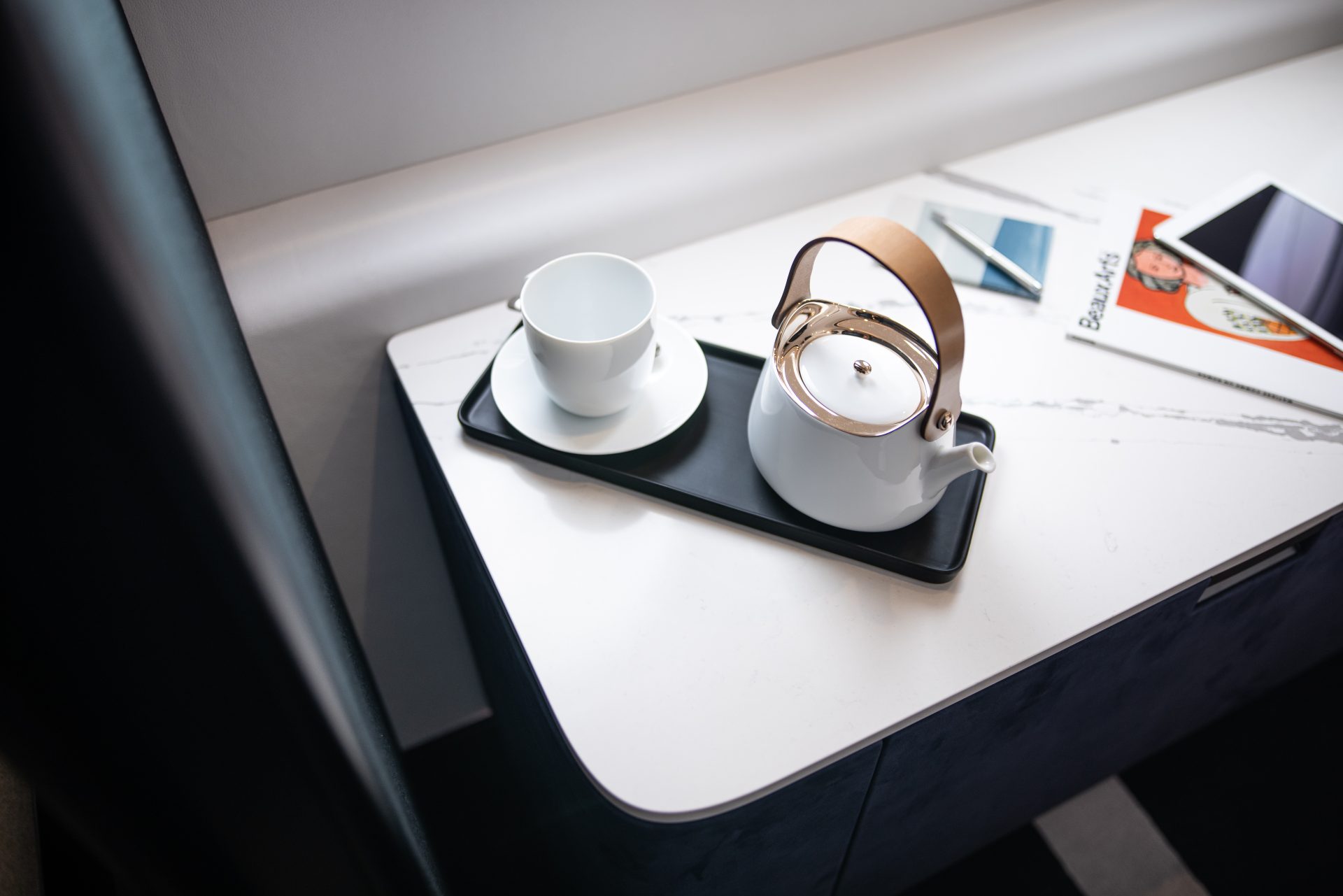 Dassault Brings a Hot Hand to NBAA-BACE - Dassault Falcon