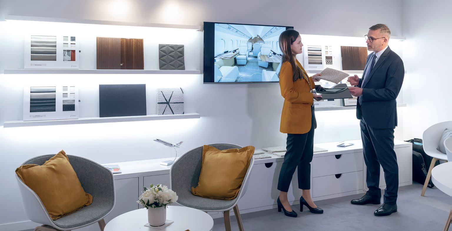 Designing your Falcon - Dassault Falcon