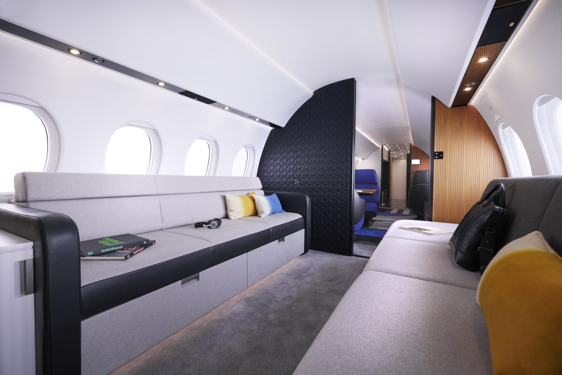 Falcon 10X Enters Production Phase - Dassault Falcon