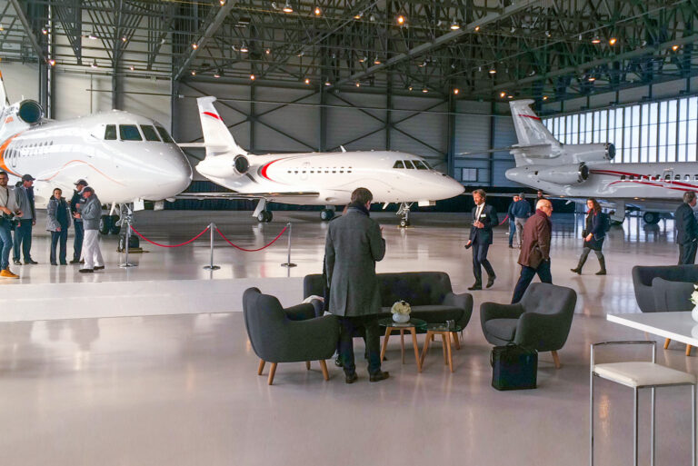 News & press releases - Dassault Falcon