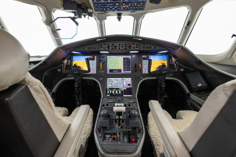 Pre-owned - Dassault Falcon