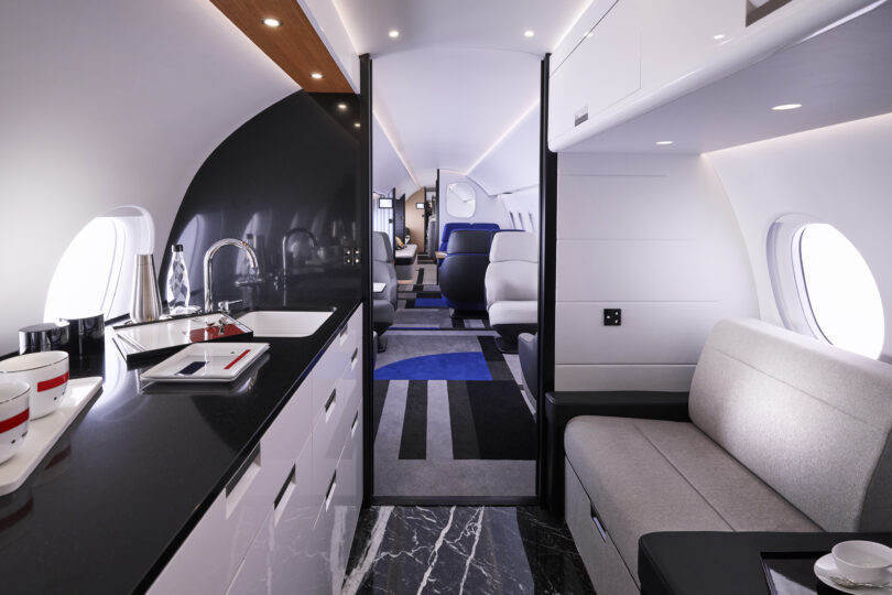 Falcon 10X crew rest area #506 - Dassault Falcon