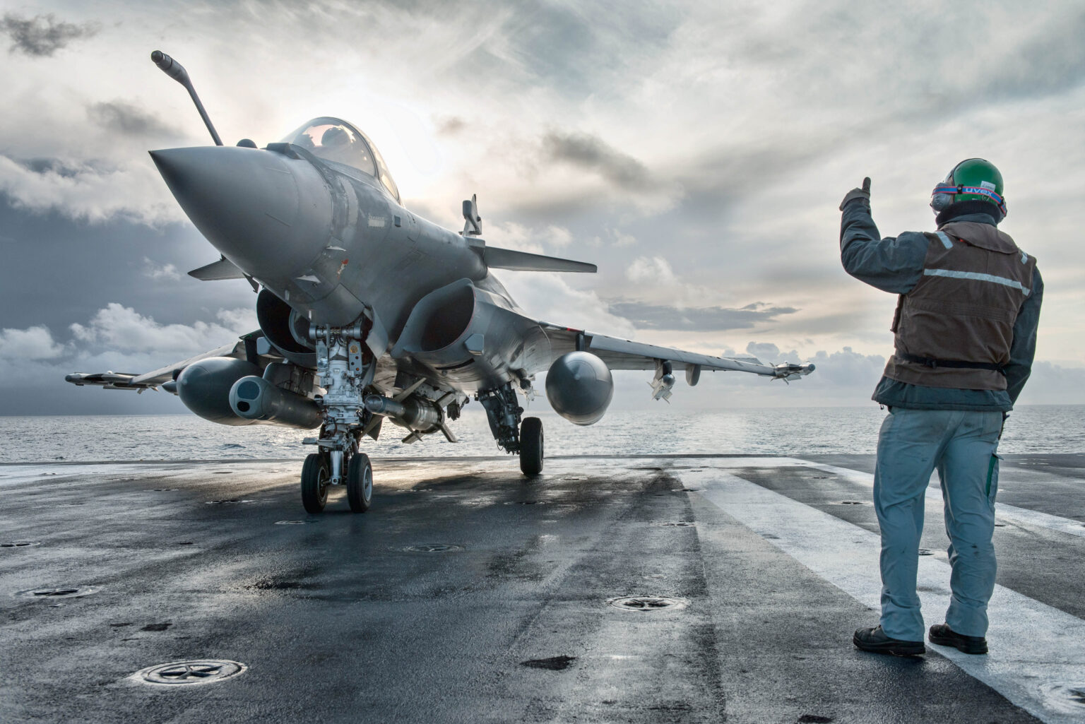 Digital Flight Control System (DFCS) - Dassault Falcon