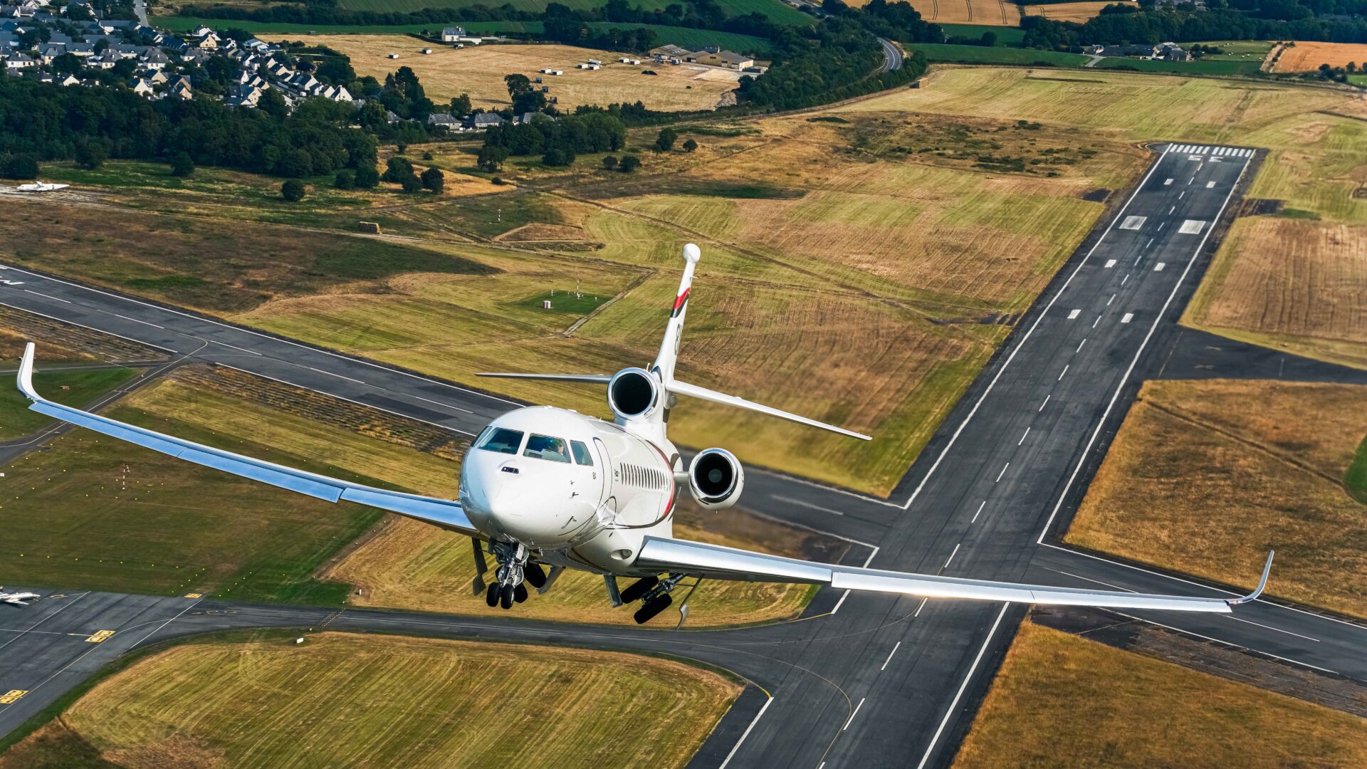 Dassault Aviation at NBAA-BACE 2023 Convention - Dassault Falcon