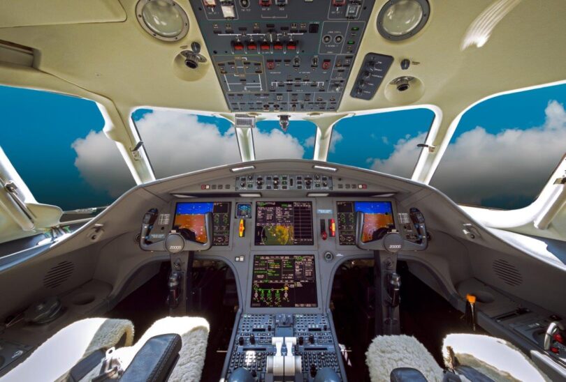 Pre-owned - Dassault Falcon