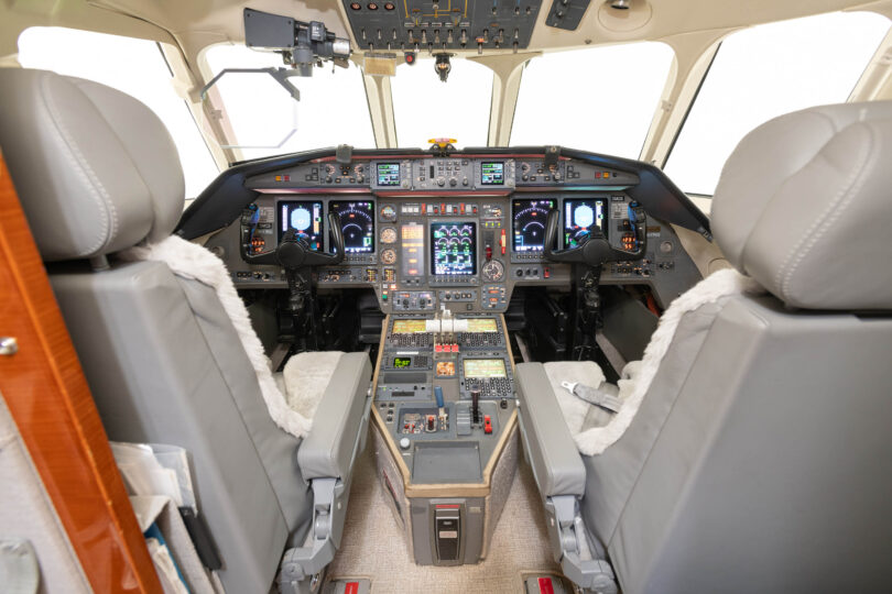 Pre-owned - Dassault Falcon