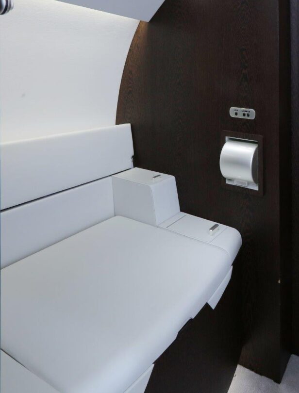 Pre-owned - Dassault Falcon