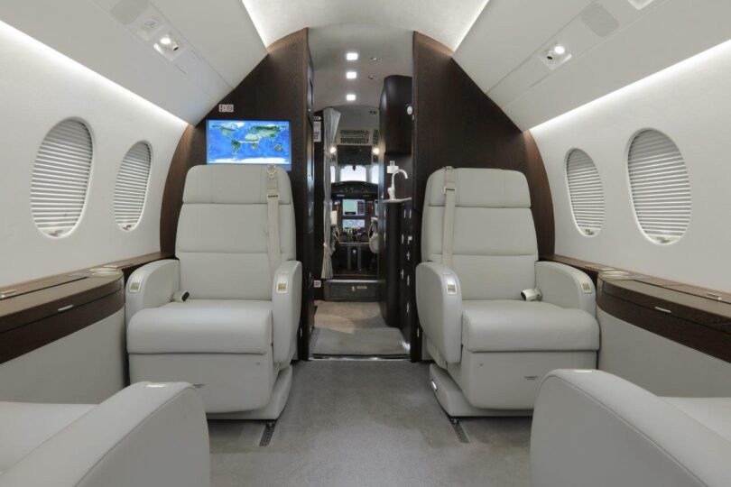 Pre-owned - Dassault Falcon